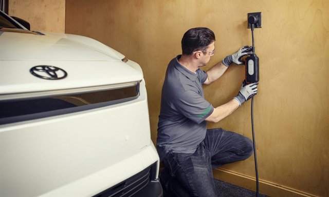 Toyota se alía con Treehouse en EE.UU. para instalar cargadores de ...