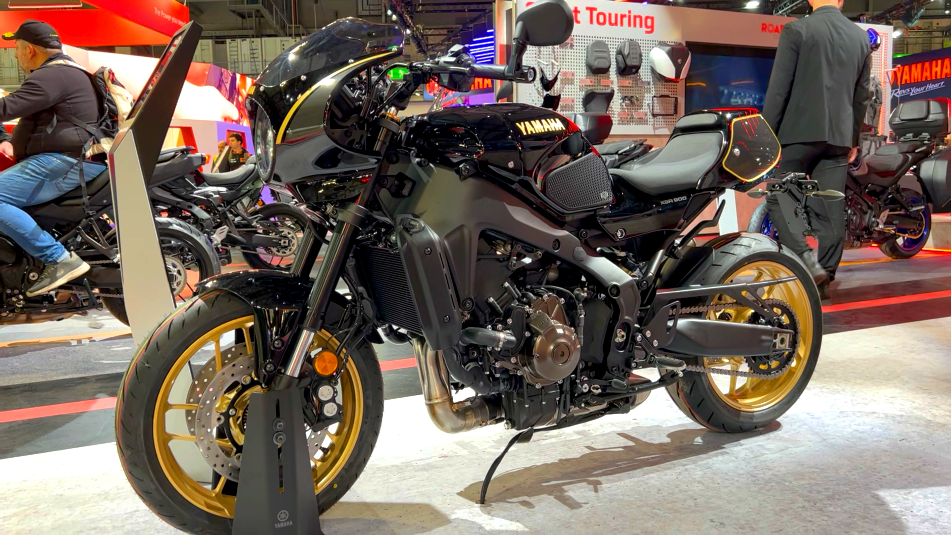 2026 updated Yamaha XSR900 racer