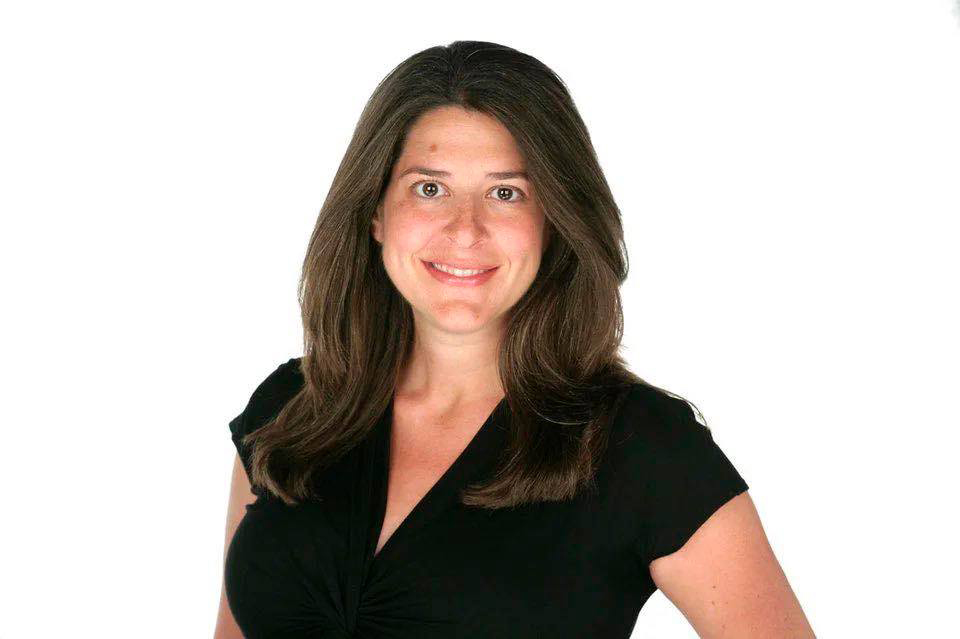 Hunter College reviewing tenured professor Allyson Friedman after she ...
