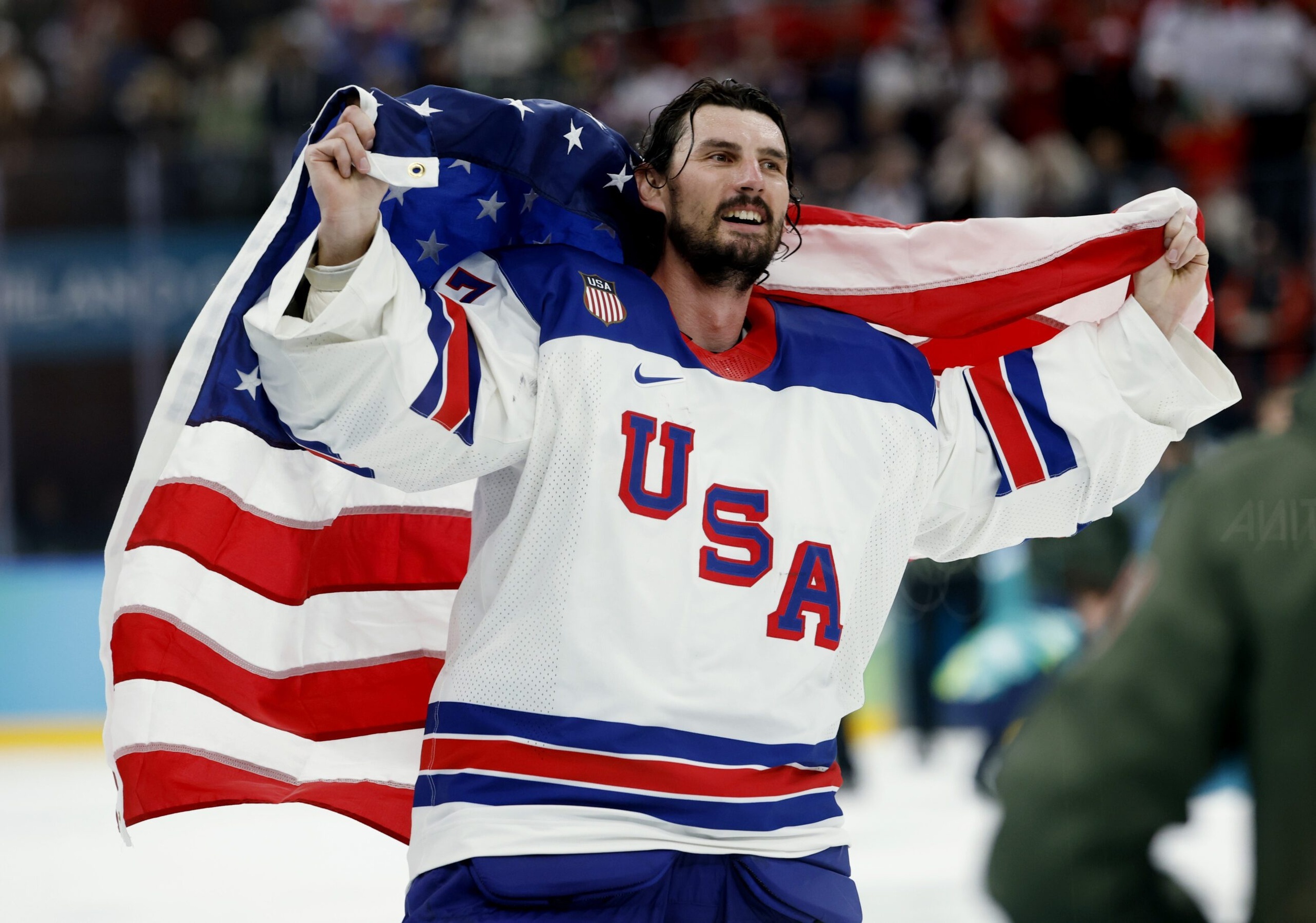 NHL trade board: Will USA manifest destiny lure Hellebuyck out of Winnipeg?