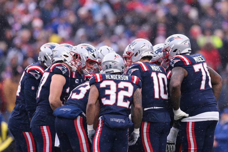 New England Patriots 2026 roster and depth chart