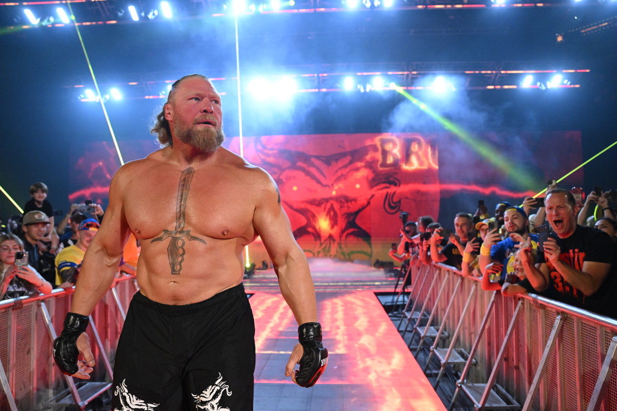 Brock Lesnar’s "FAF5" shirt on WWE Raw — what it means