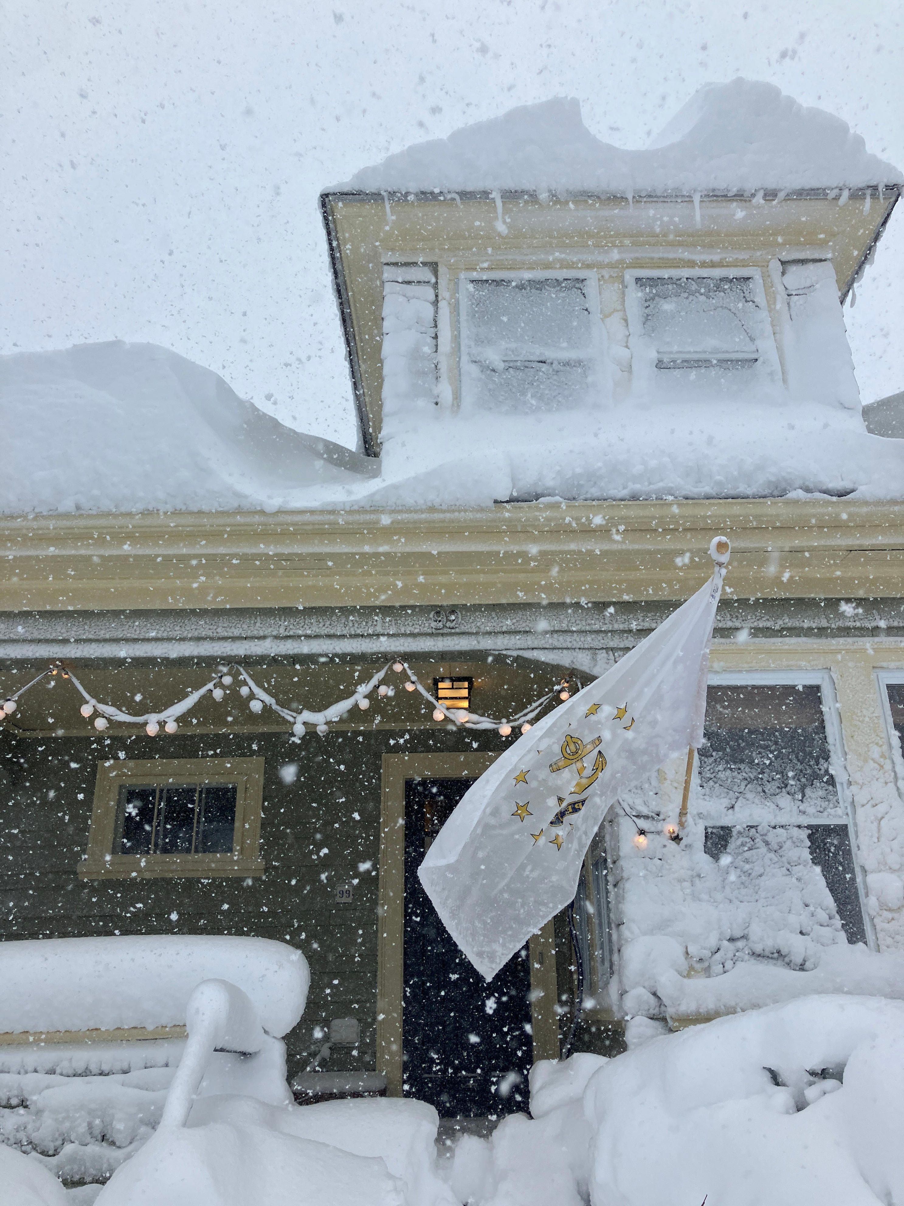 Blizzard of 2026 shatters Rhode Island's snow record from 1978
