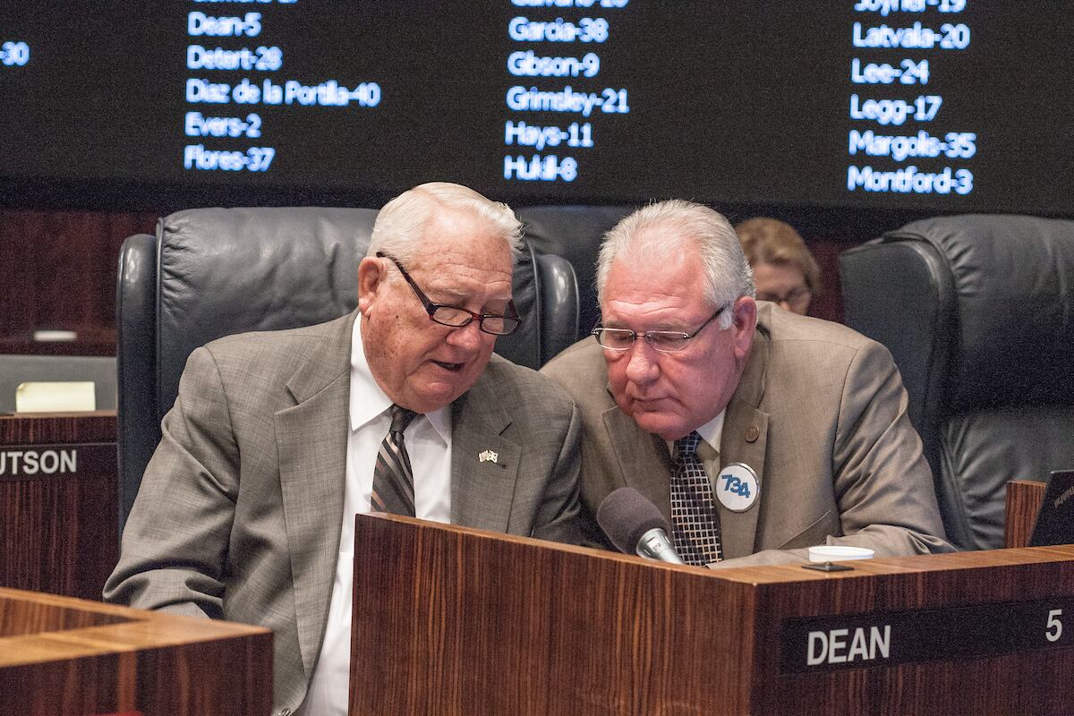 Former Florida senator Charlie Dean dies at 86