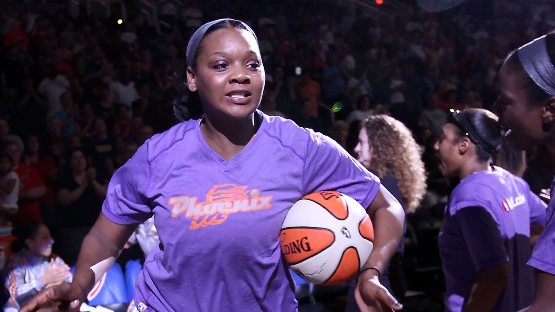 2-time WNBA champion and All-Star Kara Braxton dead at 43: What we know