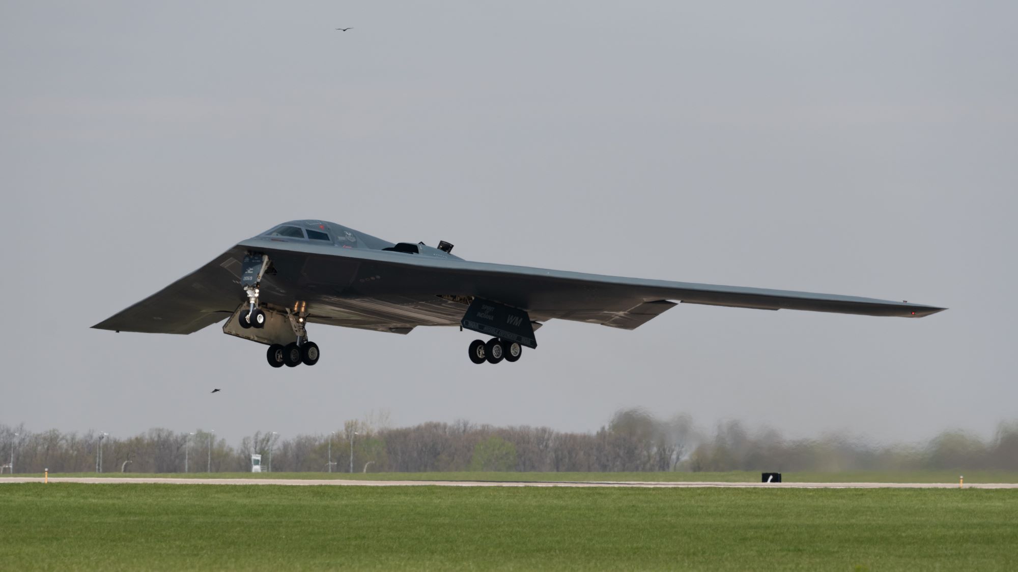 B-2 Spirit flies with adaptable communications suite 4.0
