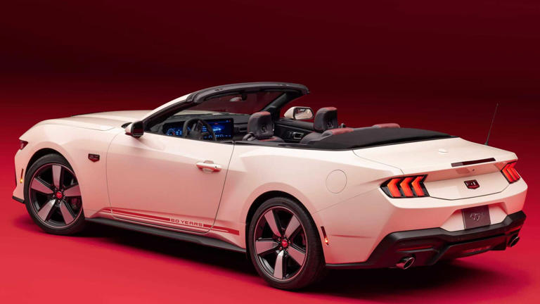 Best convertible muscle cars | 2026 ratings | CarBuzz