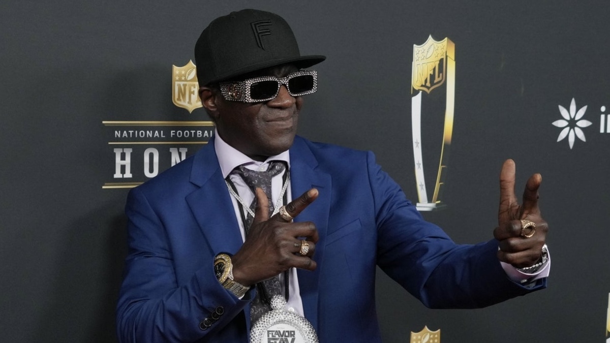 Flavor Flav’s 'She Weekend' brings USWNT invite full circle