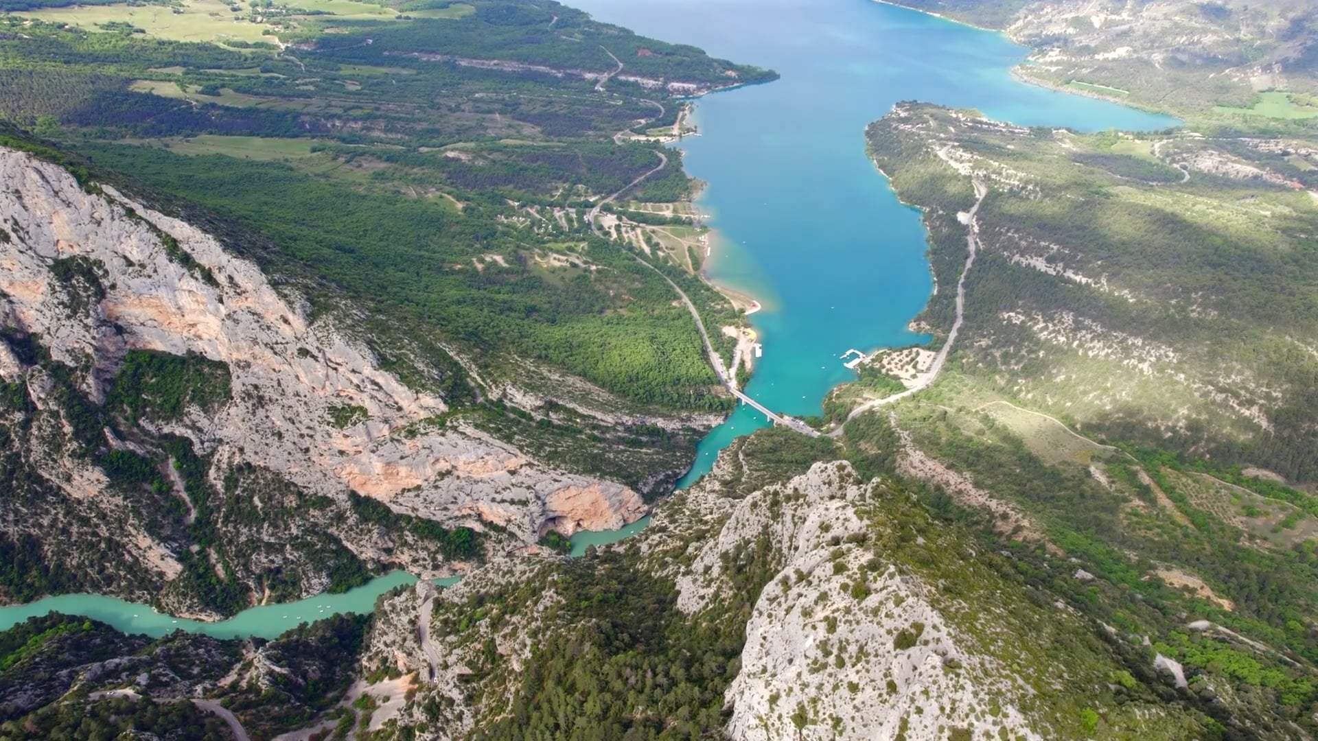 Gole del Verdon, Provenza: un drone esplora lo straordinario canyon del ...