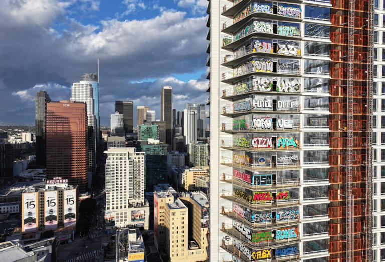 LA’s infamous graffiti towers finally get a buyer — and he’s got huge ...