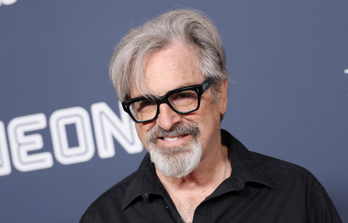 Robert Carradine's brother Keith, family shine light on how he died ...
