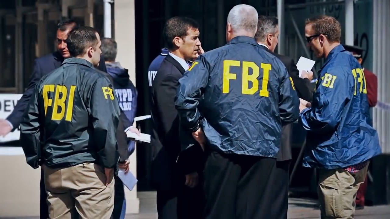 He posed as a cop to kidnap women - and nobody knew his real name for years