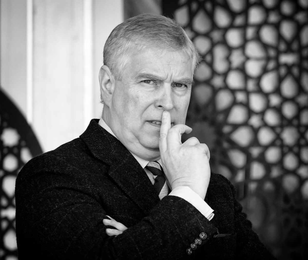 Andrew 'will be made an offer he can't refuse' over line of succession ...