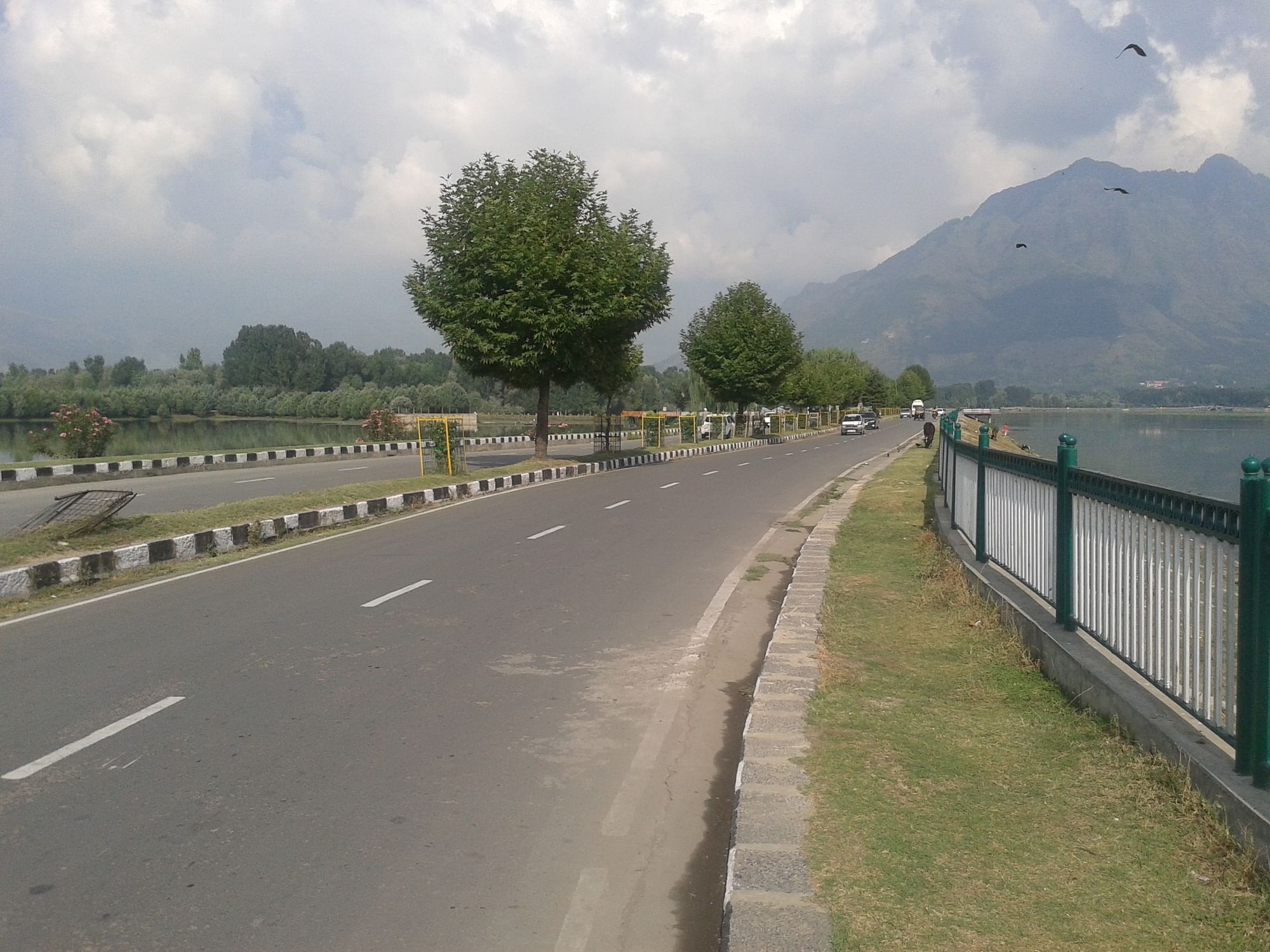 Traffic restrictions announced in Srinagar on Feb 26 for Indian vice ...