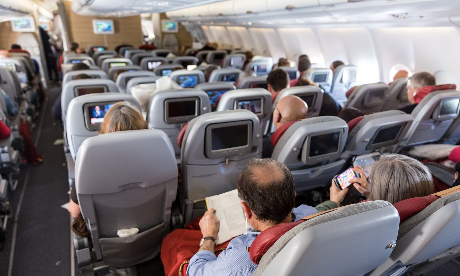 Passengers trapped on plane overnight as flight cancelled