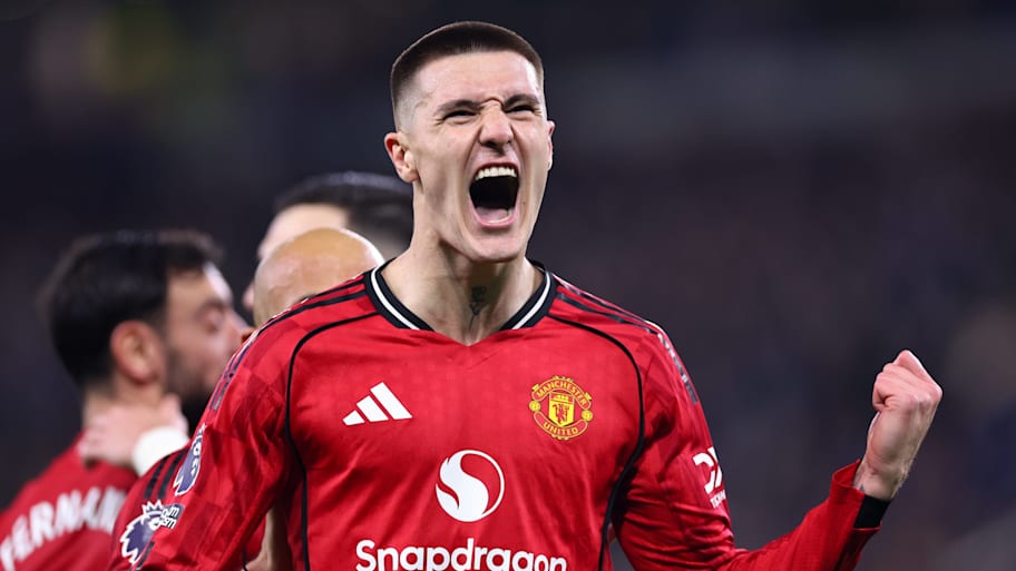 Benjamin Sesko is forcing Michael Carrick into a tough decision—the ...