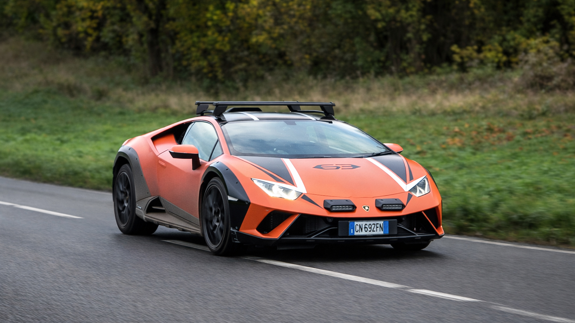 Lamborghini Huracan Sterrato with bold character