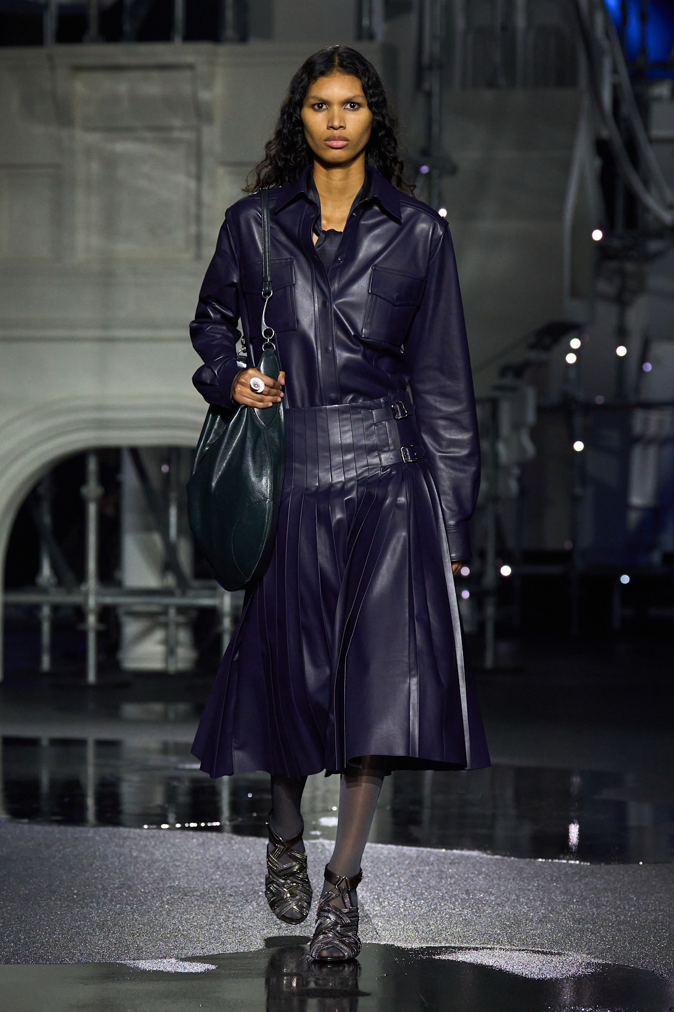 Kate, Alexa and chic new trench coats—everything you need to know about ...