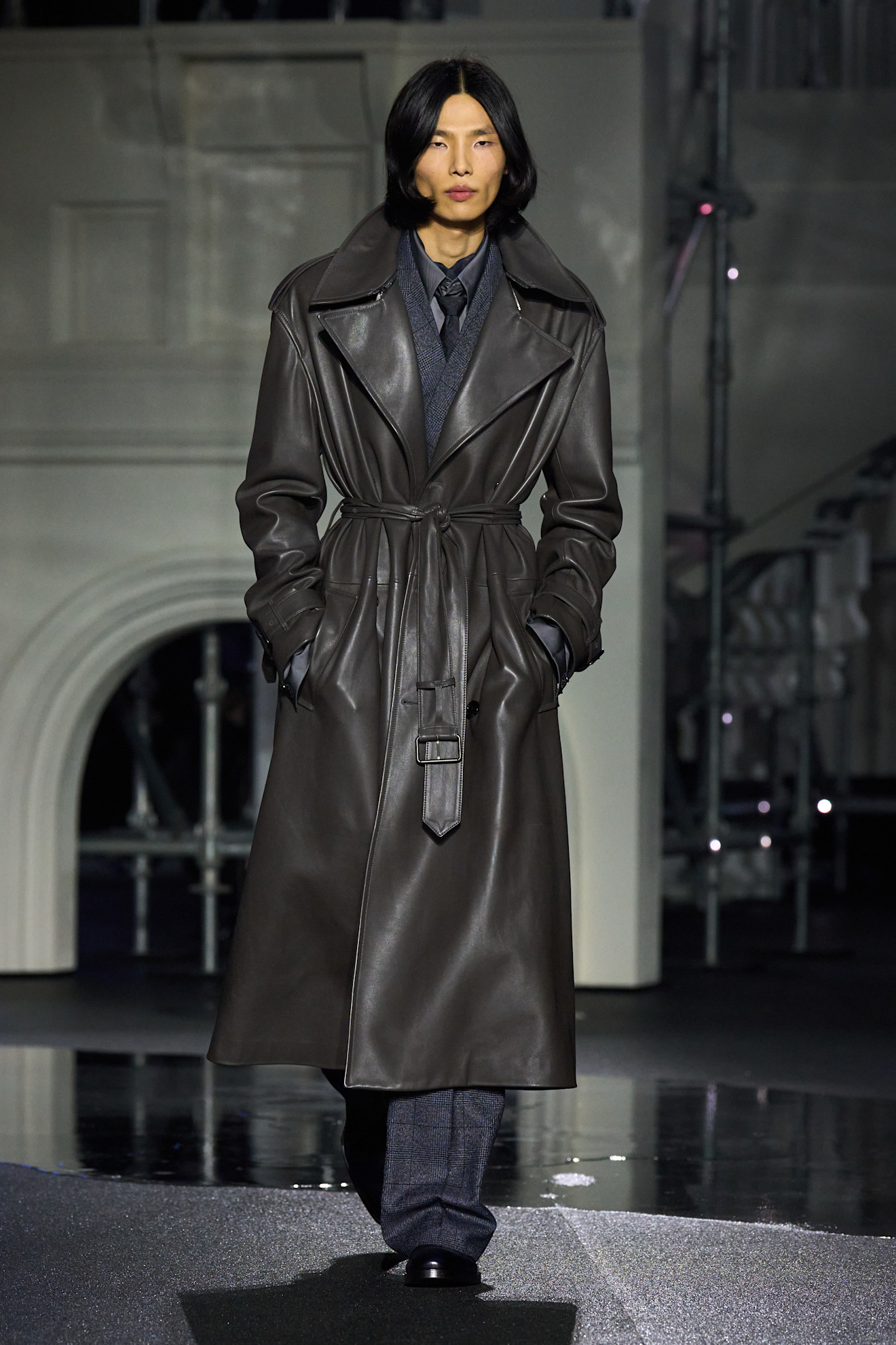 Kate, Alexa and chic new trench coats—everything you need to know about ...