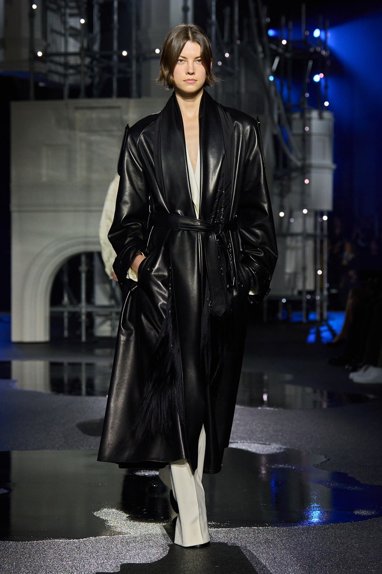 Kate, Alexa and chic new trench coats—everything you need to know about ...