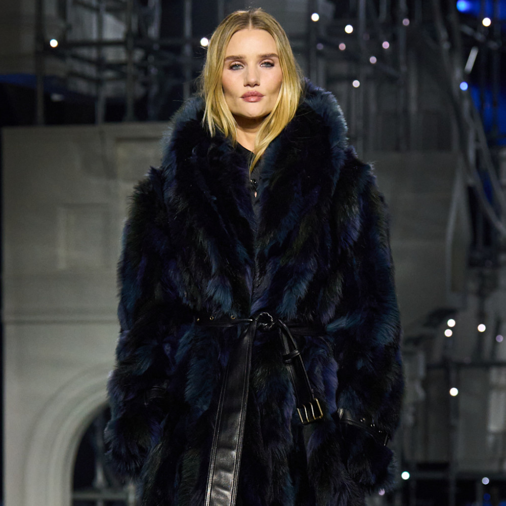 Kate, Alexa and chic new trench coats—everything you need to know about ...