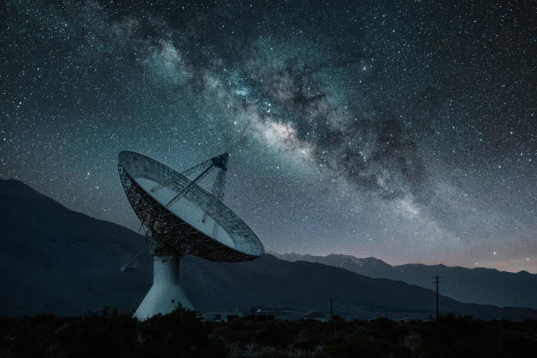 When and where to watch rare planetary parade without a telescope