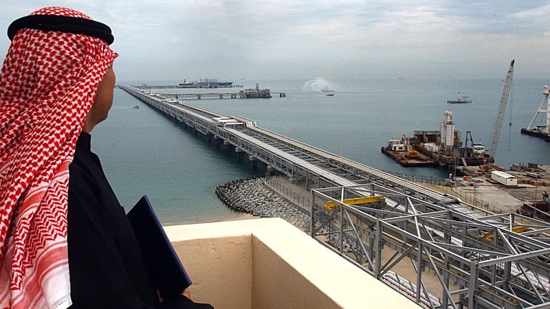 Gulf states back Kuwait in dispute with Iraq over UN maritime borders claim