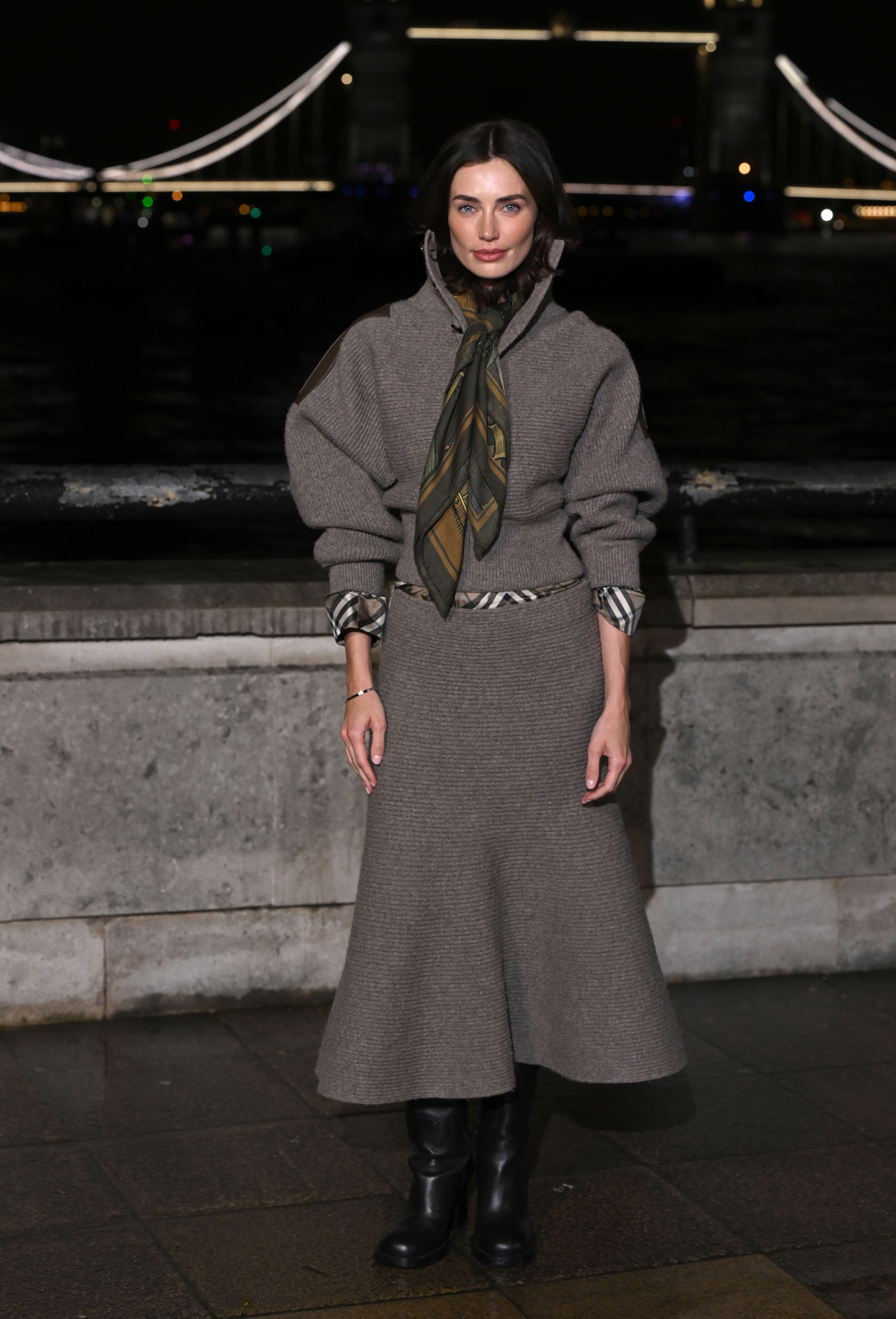 Kate, Alexa and chic new trench coats—everything you need to know about ...