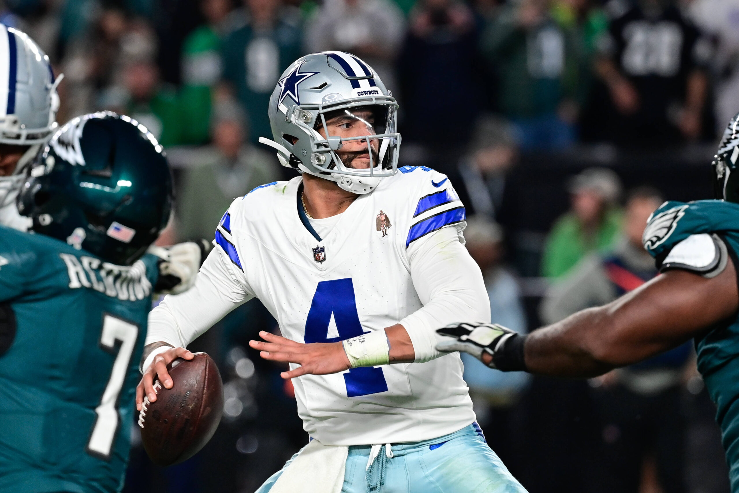 Top 15 quarterbacks with the most turnovers in 2025 season