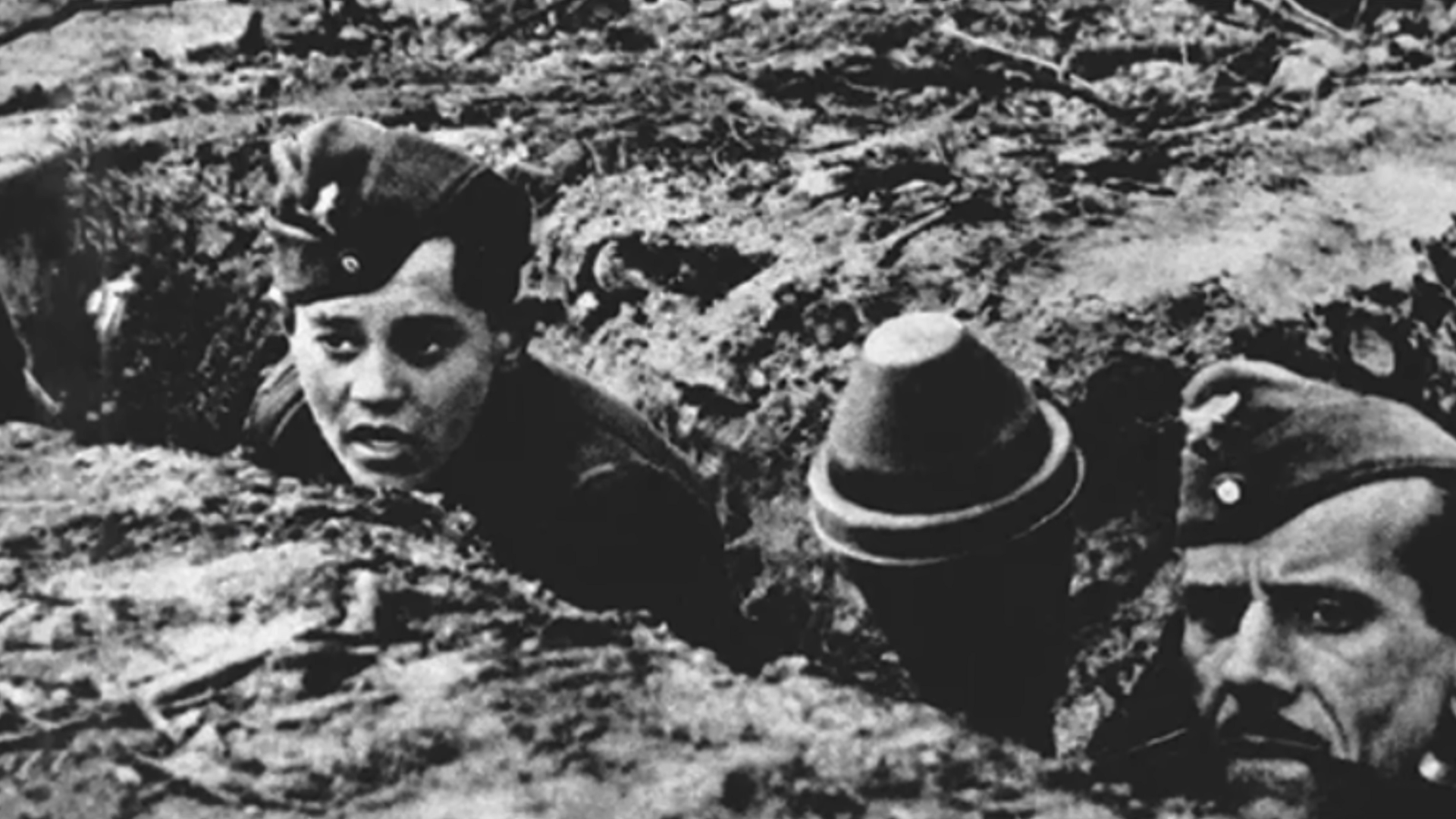 Berlin, April 1945: 350 Frenchmen in SS uniforms hold the Neukölln Town ...
