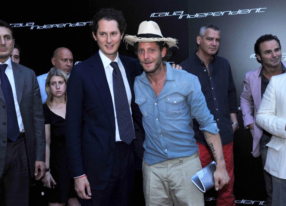 Le tensioni tra Lapo e John Elkann sulla vendita di Gedi e le altre ...