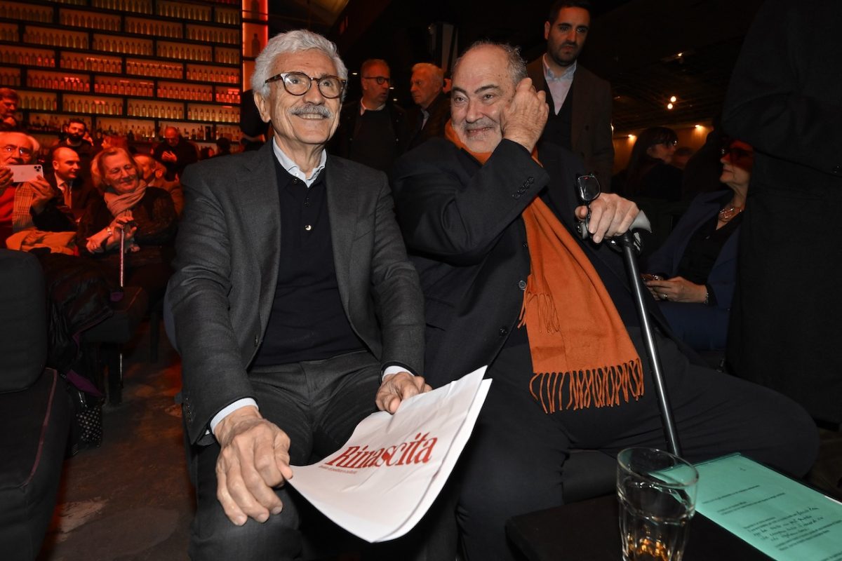 Le tensioni tra Lapo e John Elkann sulla vendita di Gedi e le altre ...