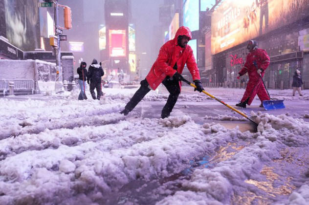 Blizzard of 2026 wallops Northeast: Over 37 inches in Providence, 9,000 ...
