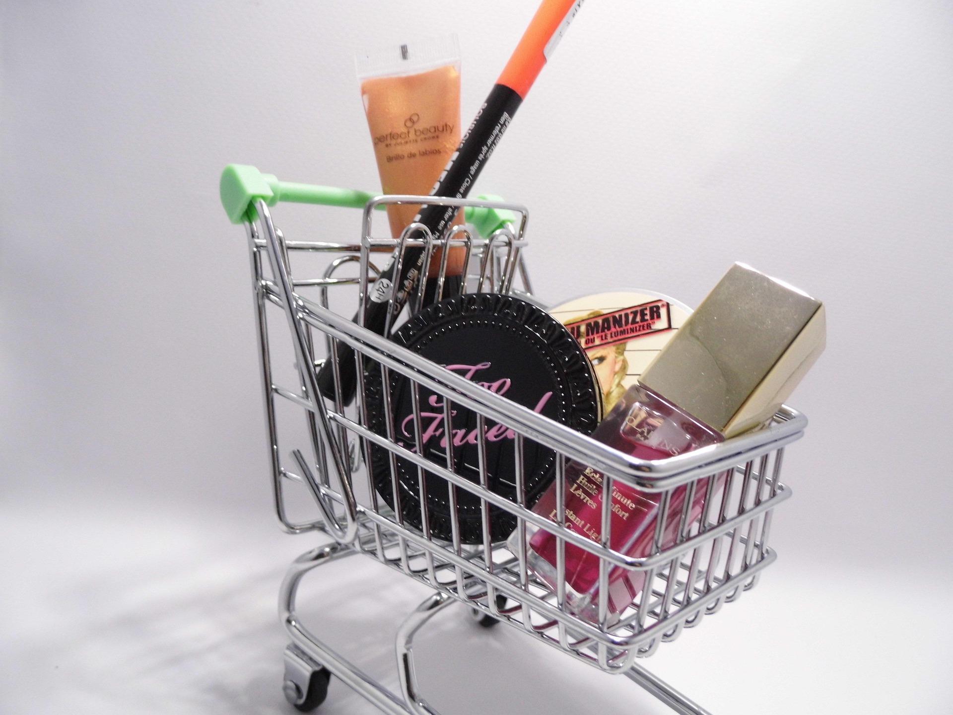 10 things you should always buy at Dollarama (and 5 to avoid)