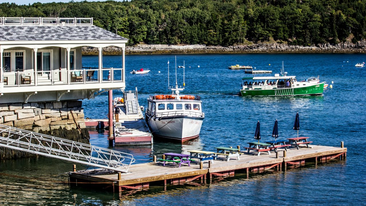 12 US towns cracking down on short-term vacation rentals