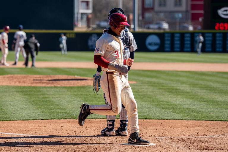 Arkansas baseball pitches one-hitter, avoids midweek sweep to Arkansas ...