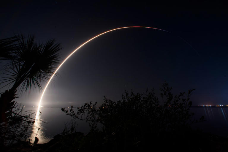 Microsoft reveals partnership with Starlink despite Elon Musk’s feud ...