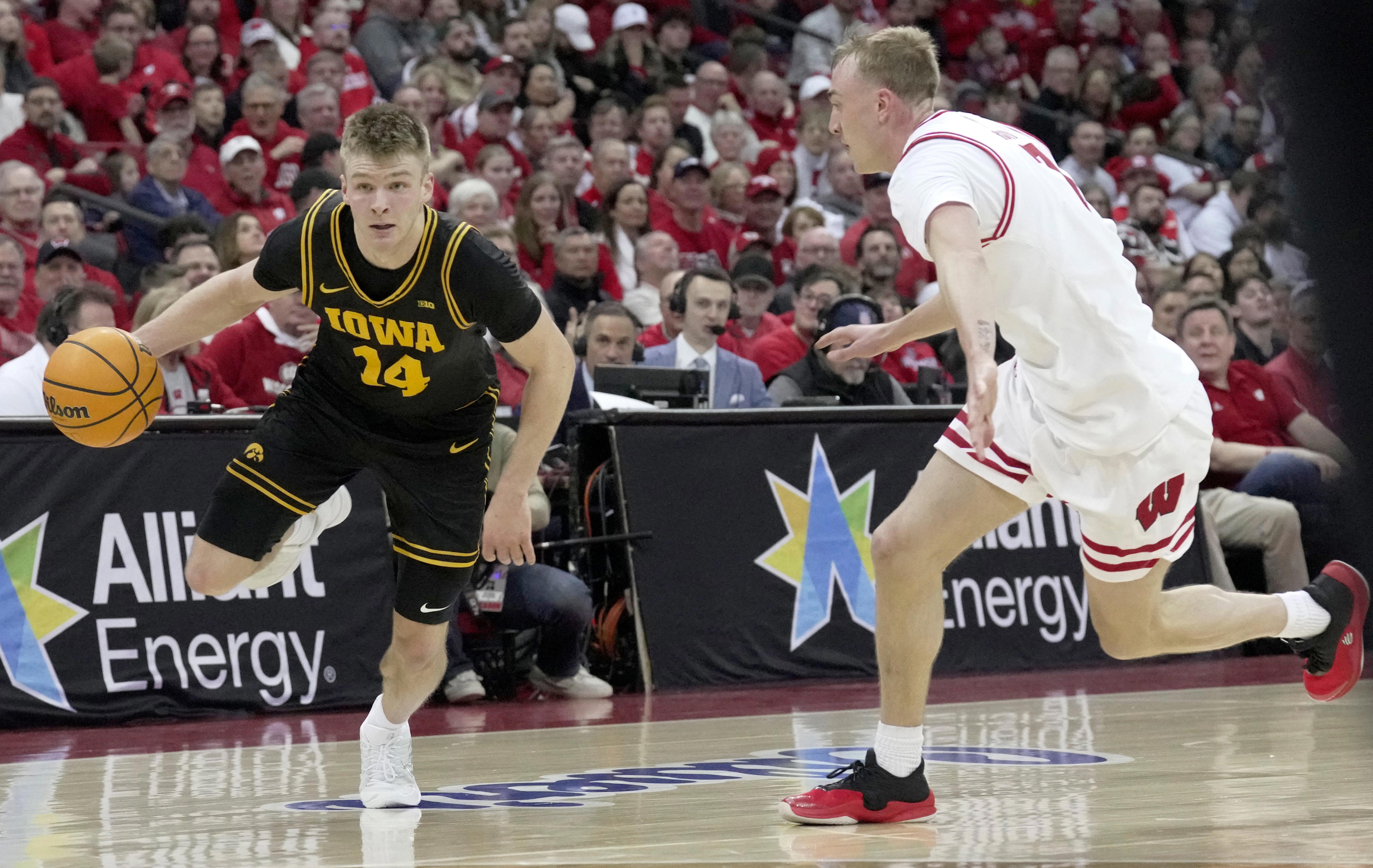 Iowa basketball shuffles regions in ESPN NCAA tournament bracketology