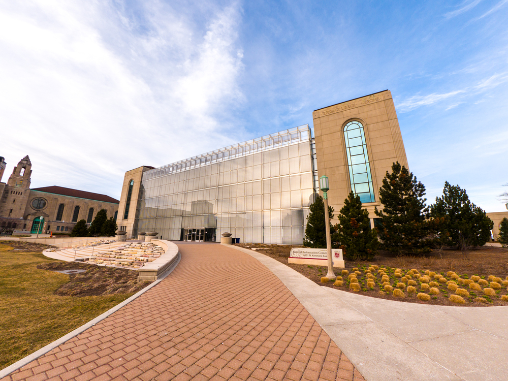 Photos of the most expensive colleges in the world