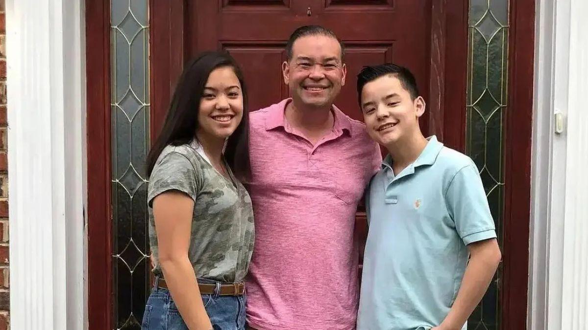 Collin Gosselin looks 'happy' in rare new selfies, fans rave after he ...