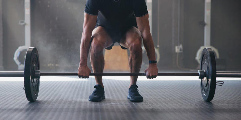 Want stronger, safer lifts? You need to 'break the bar'.