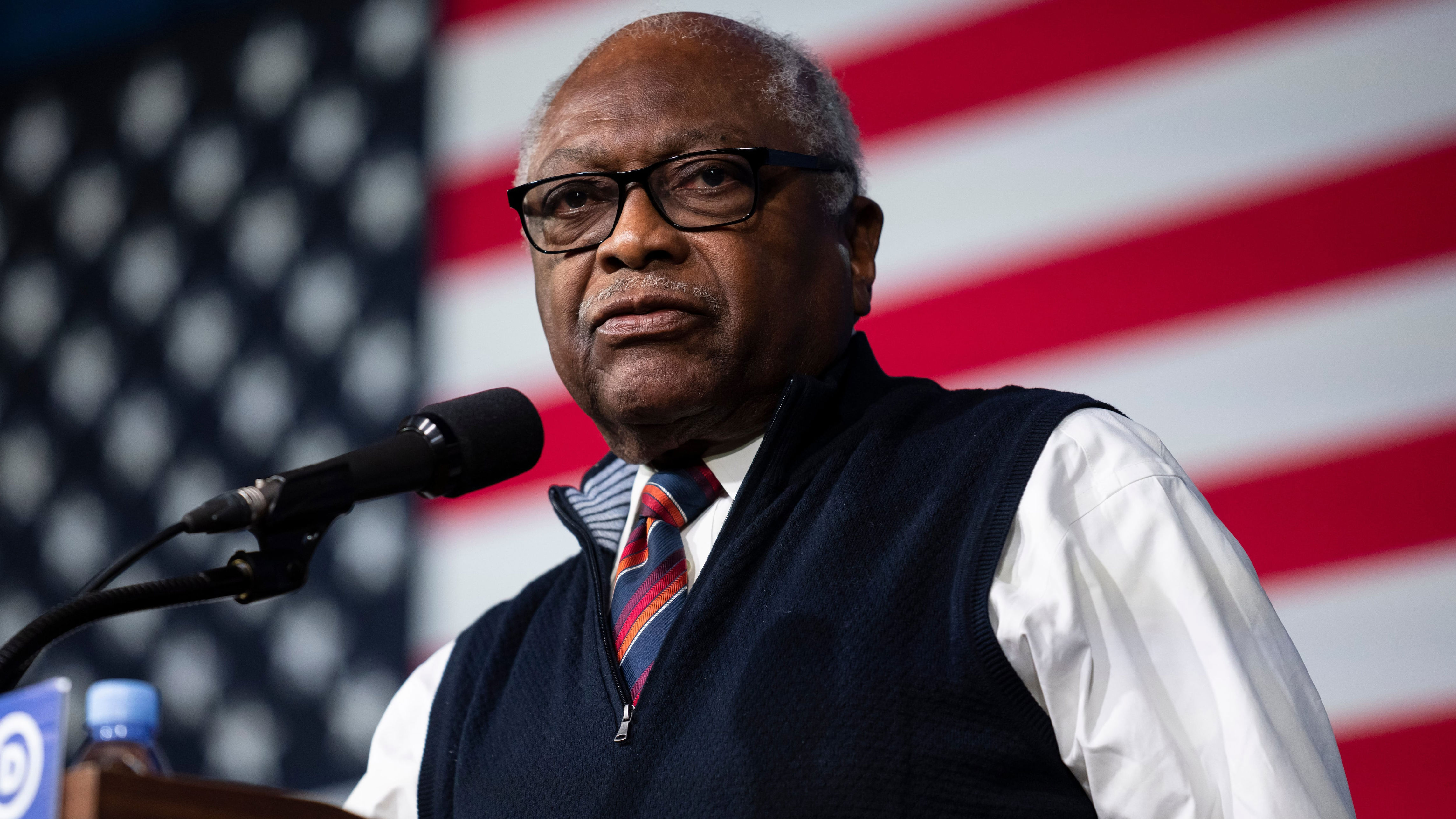 Watch: Clyburn, Dem politicians speak during 34th annual 'World Famous ...