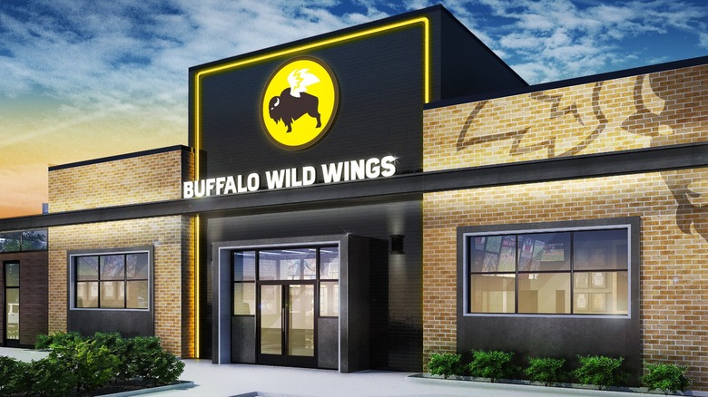 Every Buffalo Wild Wings flavor, ranked