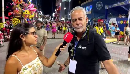 Victoria Alves entrevista Isaac Edington na Barra