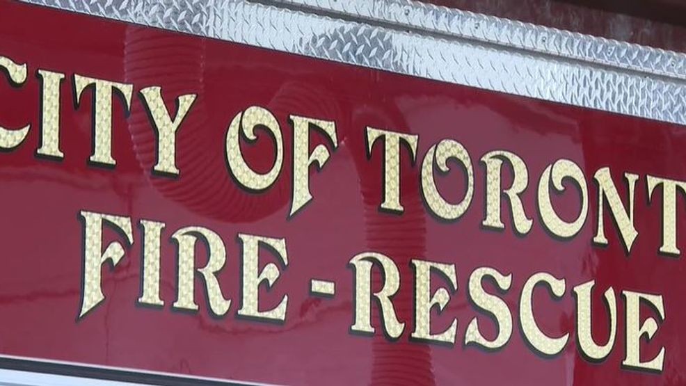 Toronto Council approves firefighters pay raise