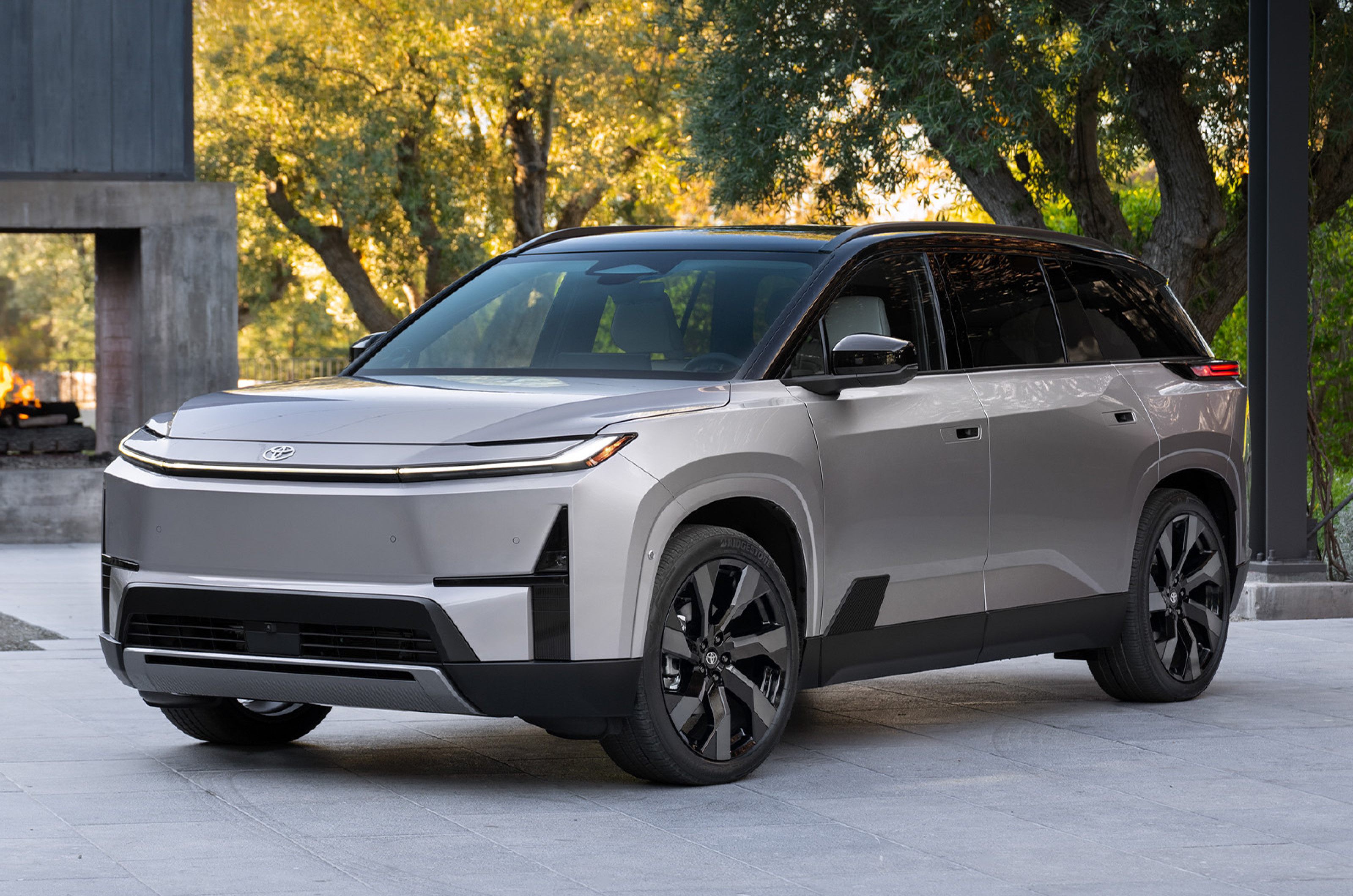 New Toyota Highlander revealed - and it's electric only
