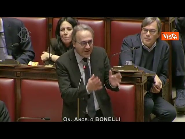 Bonelli (Avs): "Non abbiamo nulla a che vedere con la destra xenofoba ...