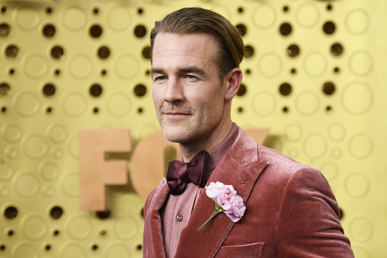 La despedida en pantalla de James Van Der Beek en Elle, la precuela de ...