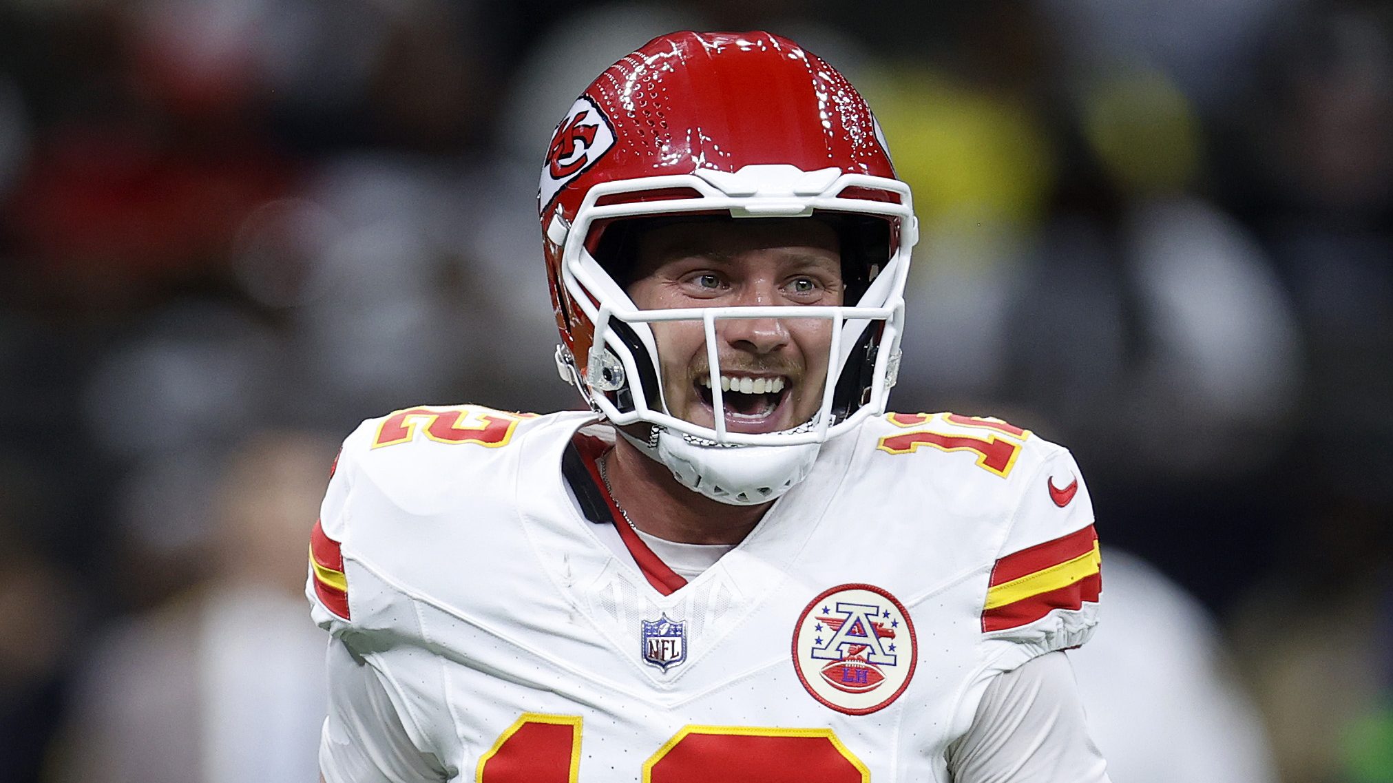 Former Chiefs QB inks deal with Bills to play behind Josh Allen