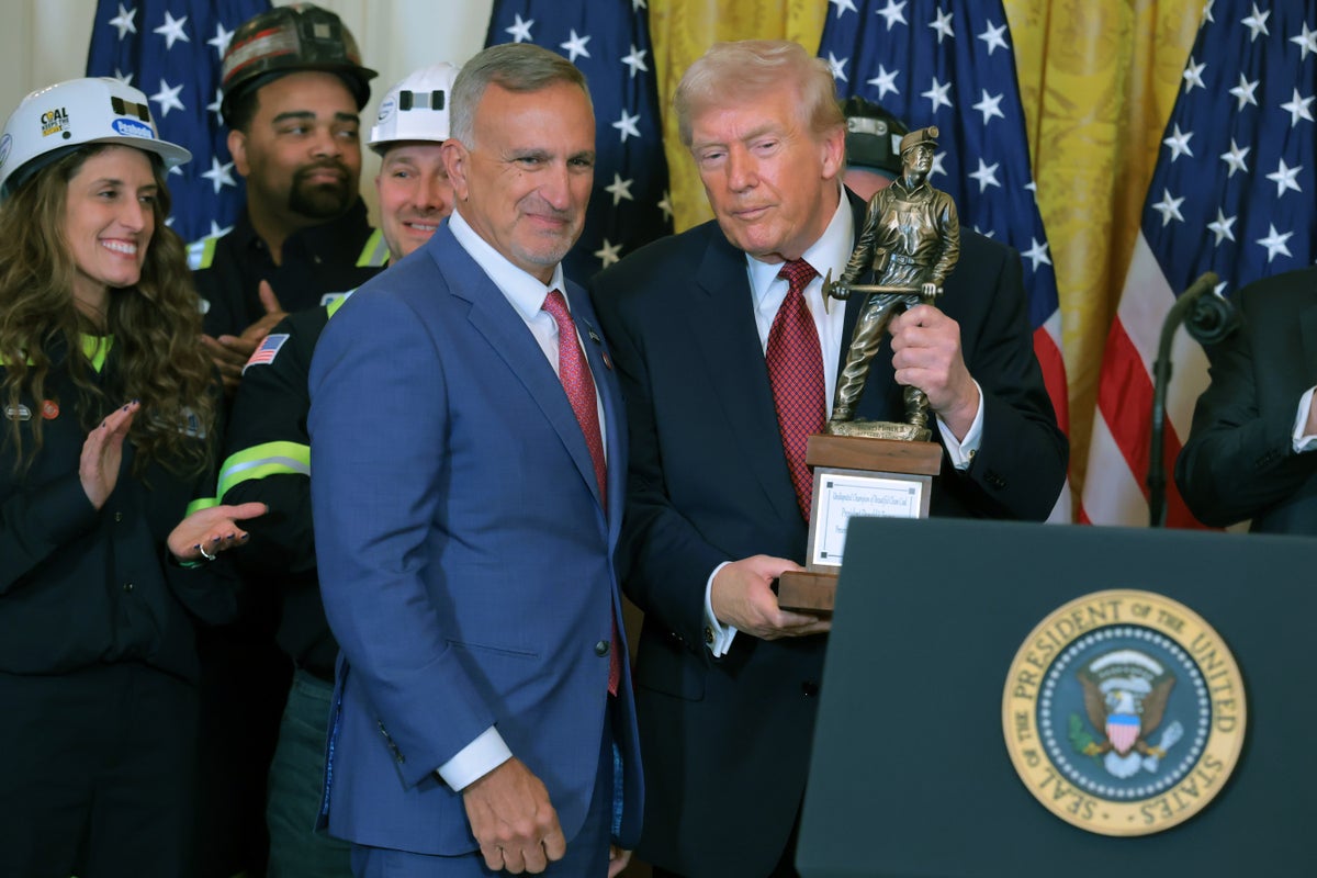 Trump gets trophy for: 'Undisputed champion of beautiful clean coal'